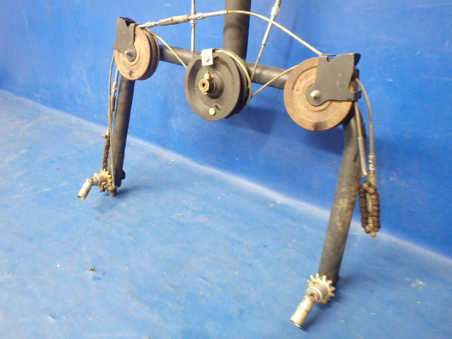 Cessna 0560015-2 Yoke-Control Wheel