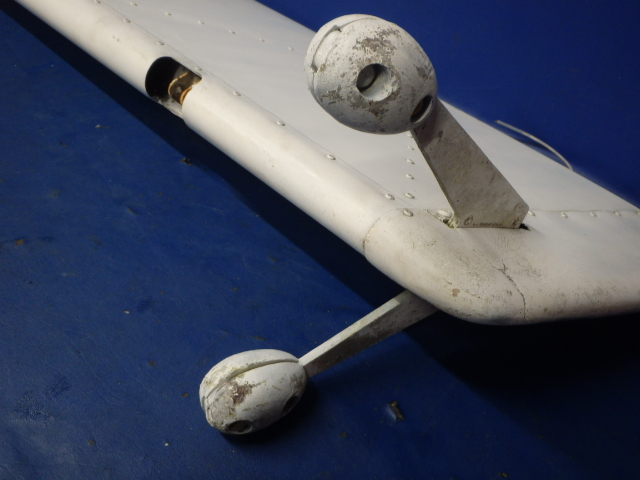 Piper 24724-02 RUDDER - (With slotted tip)