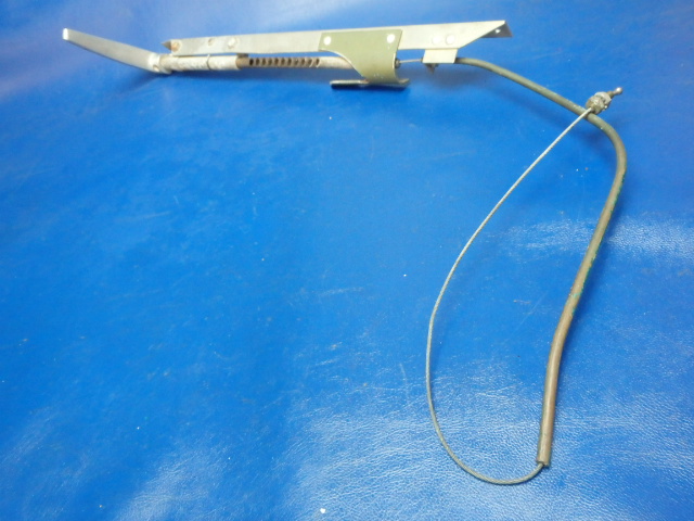 Cessna NPN Handle-Parking Brake w/Support Bracket(See Details)