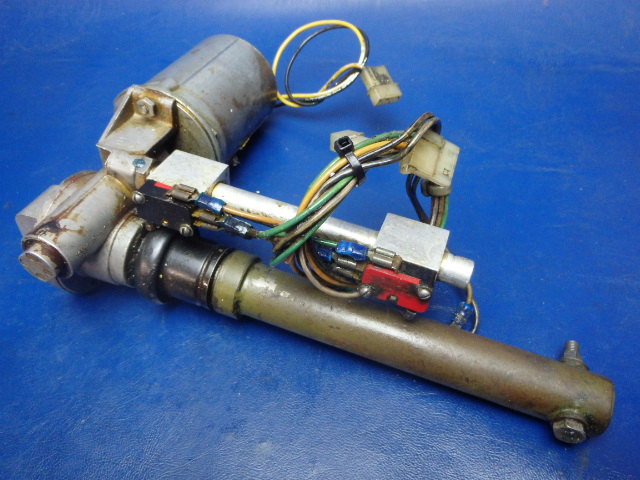 Cessna C301002-0110 Flap-Actuator & Motor