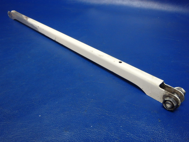 Cessna 0532001-47 Channel Push Pull - Elevator trim