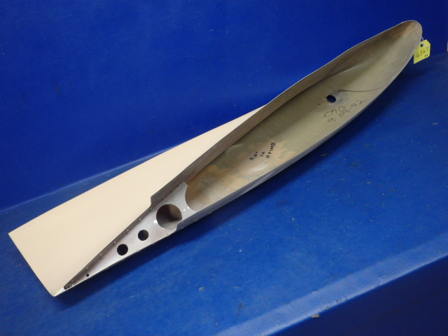 MADRAS AIR SERVICE . DROOP TIP - RH WING