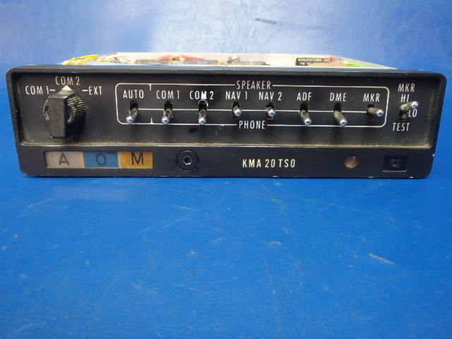 King 066-1024-03 KMA-20 MARKER BEACON RECEIVER ISOLATION AMPLIFIER