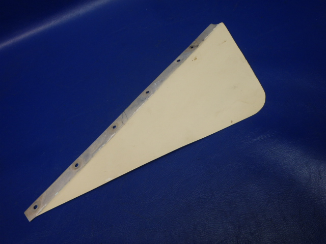 Cessna 0533001-3 TRIM TAB-RUDDER
