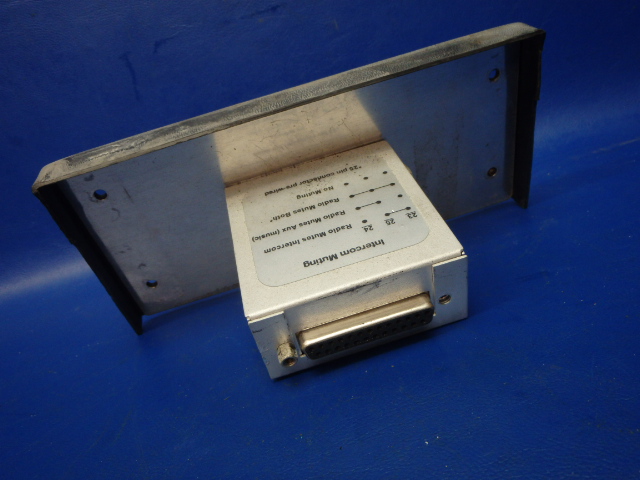 Flightcom 101-0263-00 403MC PANEL MOUNT INTERCOM