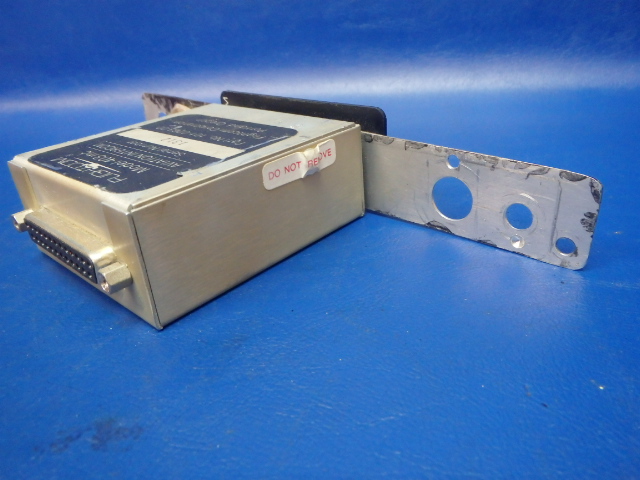 Flightcom 101-0263-00 403MC PANEL MOUNT INTERCOM