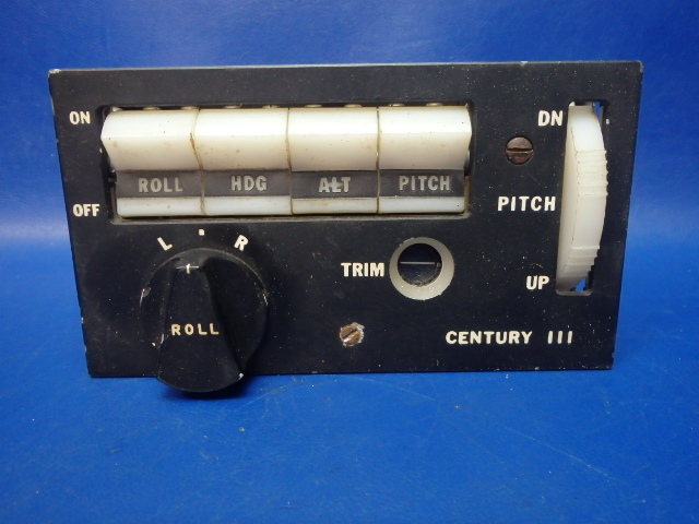 EDO-AIRE MITCHELL 1C404 Century III Autopilot Control