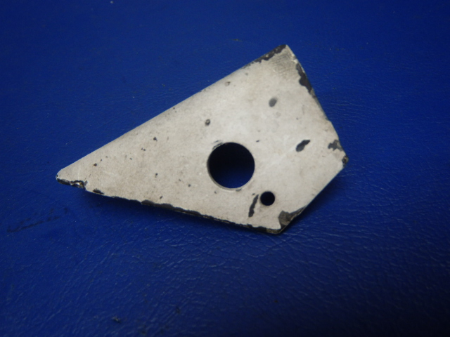 Piper 67023-00 BRACKET - Squat switch actuator left