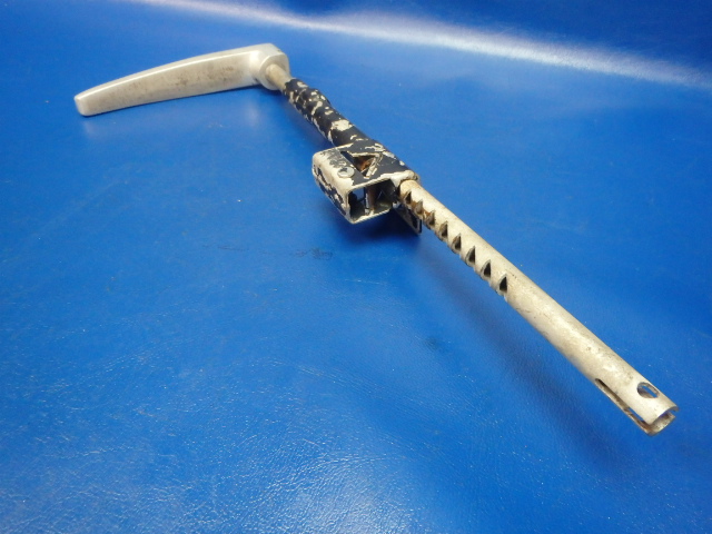 Cessna NPN PARKING BRAKE HANDLE