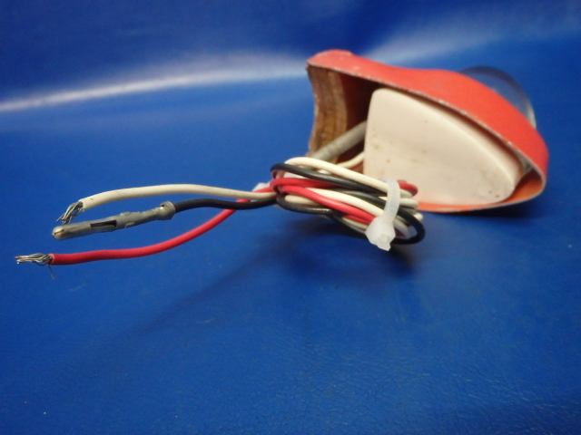 Cessna NPN Base - Wing Position Light w/ Strobe & Strobe Shield and ...