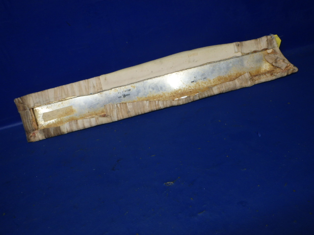 Cessna 0811814-3 Arm Rest & Wire Tunnel