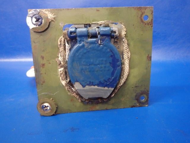 Piper 62355-08 SOCKET - Power connector w/ Plate