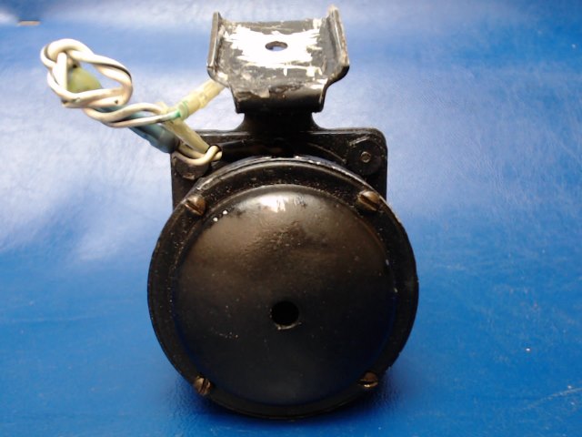 AIRPATH INSTRUMENT 0713068-2 Compass w/ Mounting Bracket