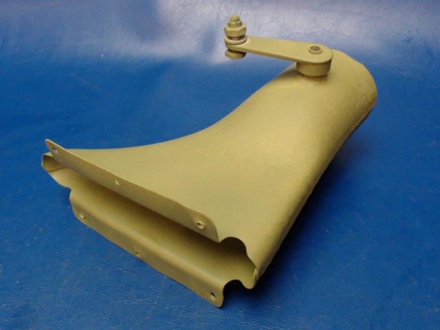 Cessna 1250114-1 Nozzle-Defrost