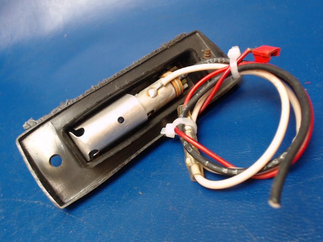 Cessna NPN Lights - Instrument Panel Glare Shield