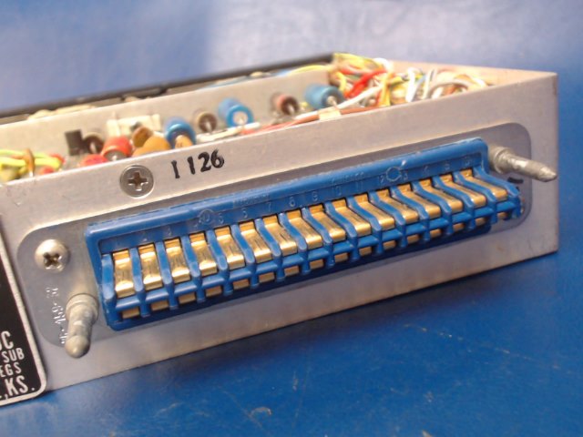 King 066-1024-03 KMA-20 MARKER BEACON RECEIVER ISOLATION AMPLIFIER