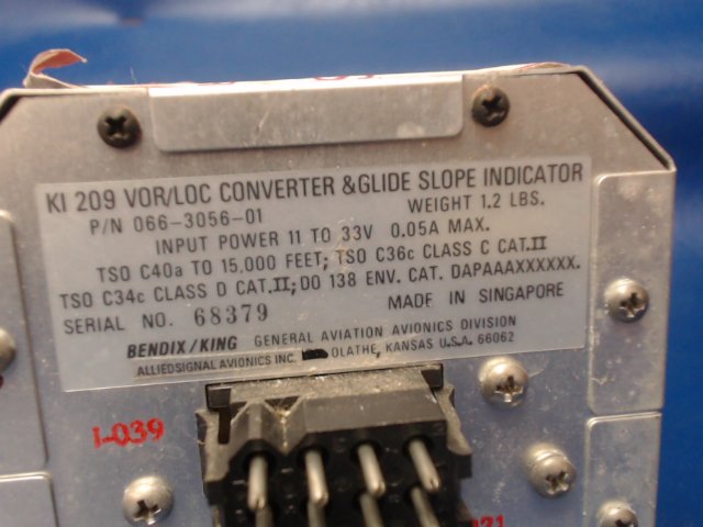 King 066-3056-01 KI 209 VOR/LOC CONVERTER & GLIDE SLOPE INDICATOR 11 to ...