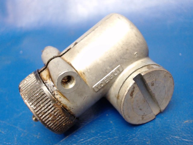 Piper 451 910 ADAPTER - Tach Angle Drive Adapter