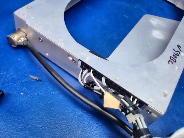 Bendix King 066-1088-00 KN-64 DME 14 to 28 volts (Face needs replacing ...