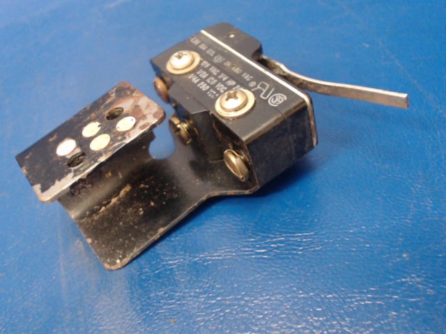 Piper 36742-15 Switch-Up Limit Main Gear Right