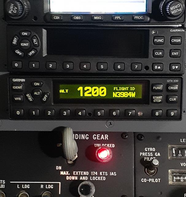 Garmin 011-00455-60 GTX-330ES Transponder 14/28 Volts (See details) CORE