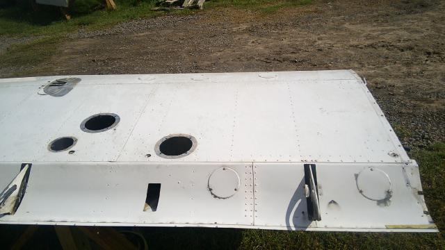 Cessna 0523080-8 Structure - Right (RH) Wing (Integral Fuel Cell) See ...