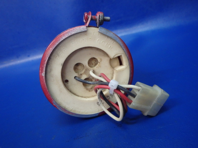 Piper 757 762 Light-Strobe Fin Red