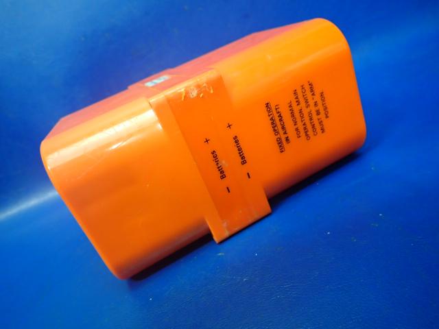 AMERI-KING AK-450 Emergency Locator Transmitter ELT w/ Tray AK-450