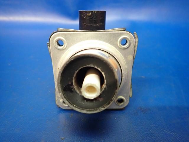 Piper 462 008 GASPER ASSEMBLY - Forward air vent (10-0028-3)
