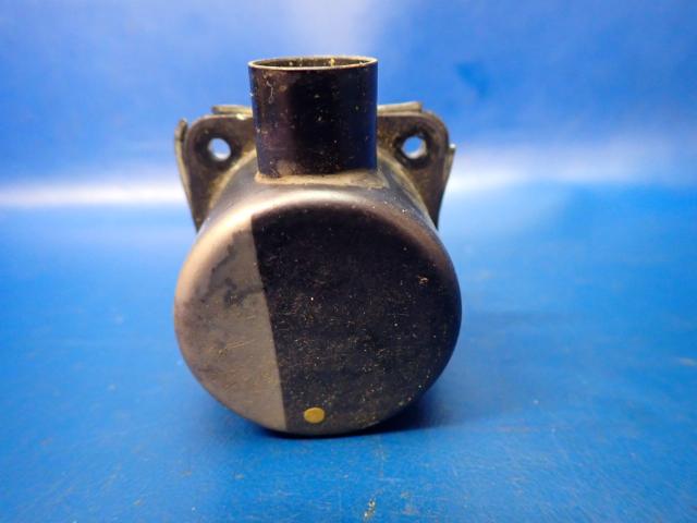 Piper 462 008 GASPER ASSEMBLY - Forward air vent (10-0028-3)