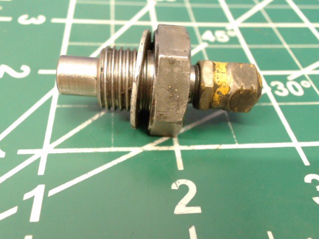 Piper 453 124 VALVE - (AN812-1)
