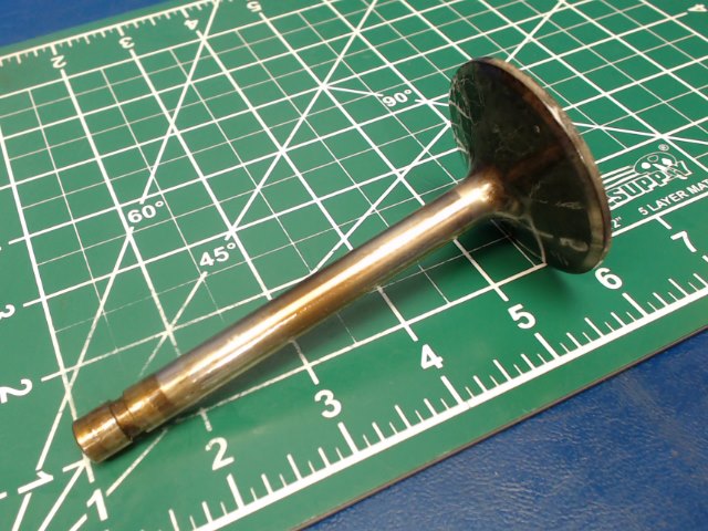 Lycoming O-320-H2AD LW-15314 Valve - Intake