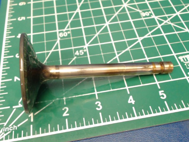 Lycoming O-320-H2AD LW-15314 Valve - Intake