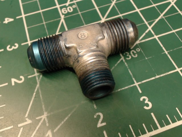 Cessna MS20825-8D Tee