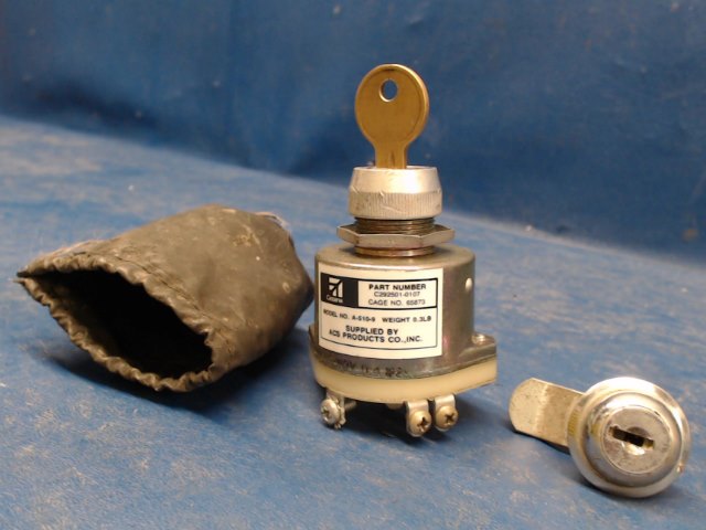 Bendix C292501-0107 MAGNETO SWITCH-IGNITION L/R/BOTH/START & DOOR LOCK ...