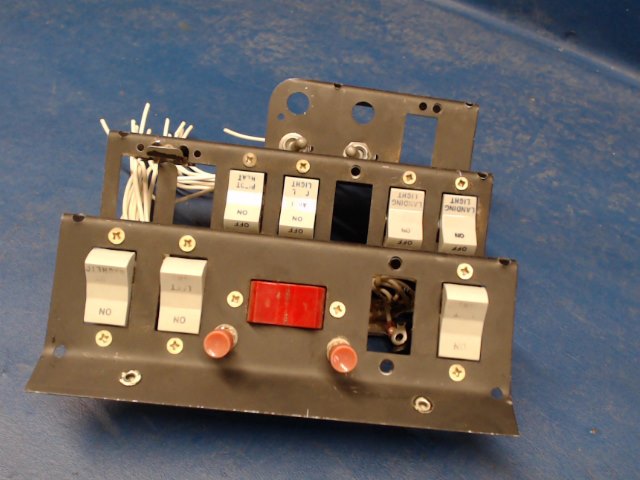 Piper NPN Piper Switch Panel with Switches