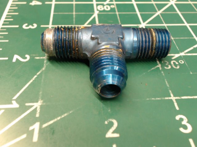 Cessna MS20826-6D Tee-Fuel