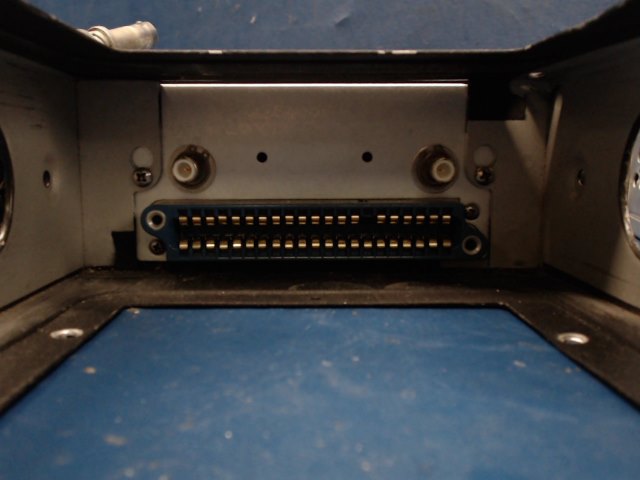 King 069-1019-00 KX175B NAV/COM 13.75 volts Mods 12 and 4