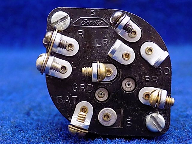 Bendix 10-357240-1 MAGNETO SWITCH-IGNITION L/R/BOTH/START w/Lever & PLACARD