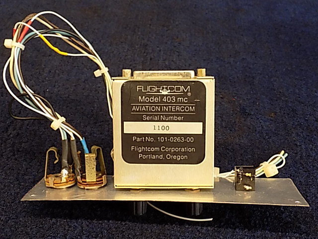 Flightcom 101-0263-00 PANEL MOUNT INTERCOM W/ MIC/PHONE/AUX AUDIO JACKS ...