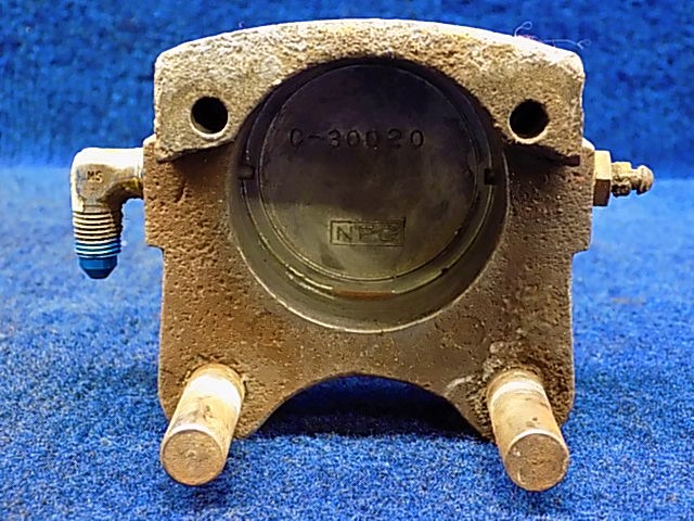 McCauley C-30018-2 CYLINDER ASSY- BRAKE C30018 (CRACKED HOUSING)