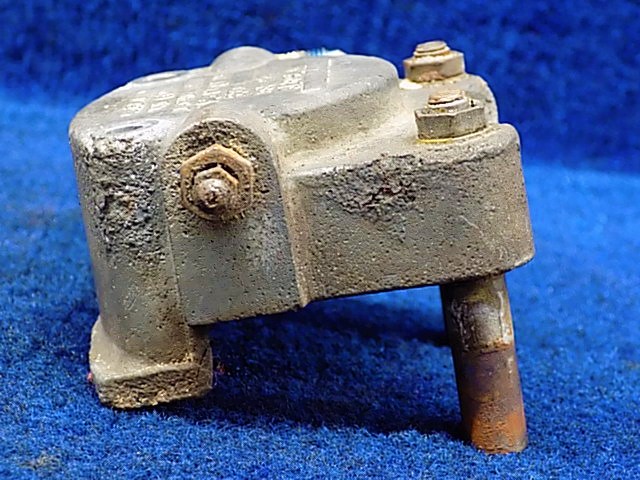 McCauley C-30018-2 CYLINDER ASSY- BRAKE C30018 (CRACKED HOUSING)