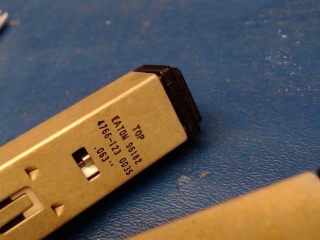 Eaton 4766-123 EATON ANNUNCIATOR-GPS APR Indicator Light Set