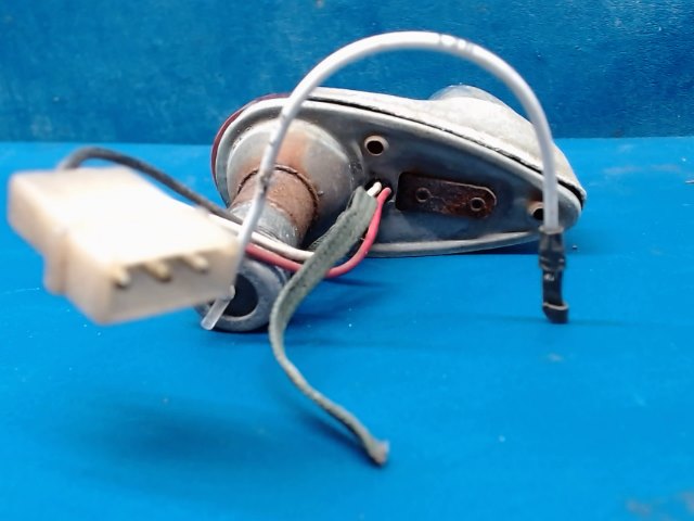 Piper A650-PG Light - LH Navigation and Strobe Wing Tip Red