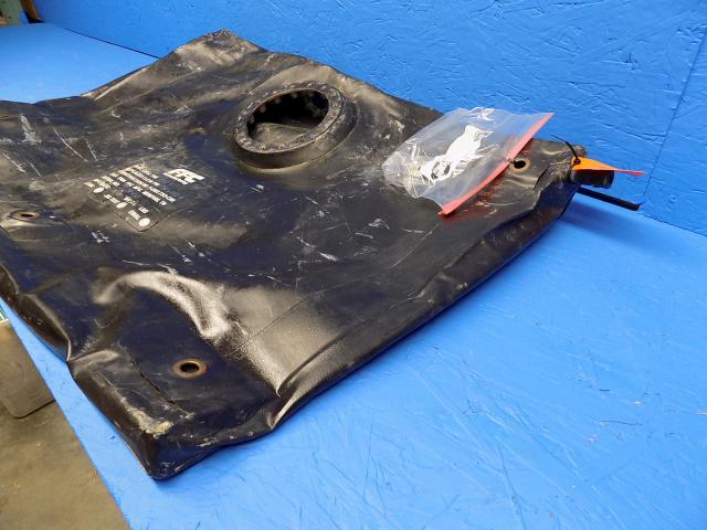 FFC Manufacturing 4142-4 FUEL BLADDER RH- CORE (See Details)