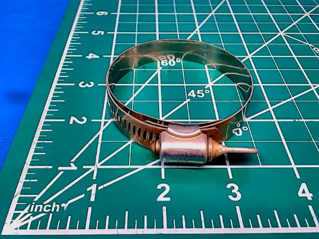 Beechcraft AN737TW82 CLAMP- HOSE