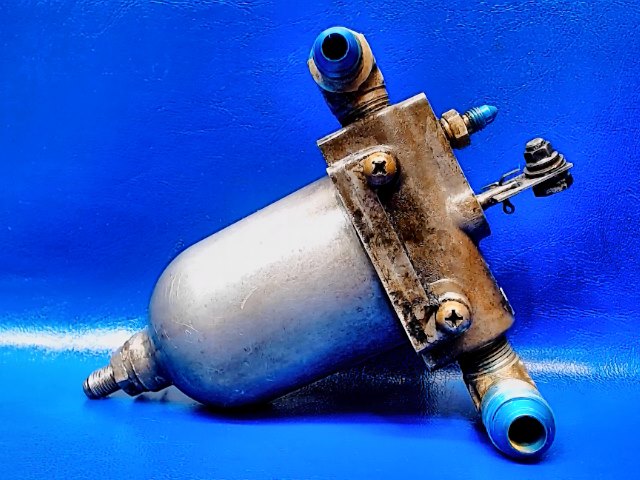 Cessna 0756005-8 STRAINER ASSEMBLY-FUEL