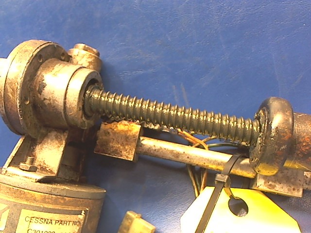 Cessna C301002-0110 FLAP- ACTUATOR & MOTOR (24-28 VDC)