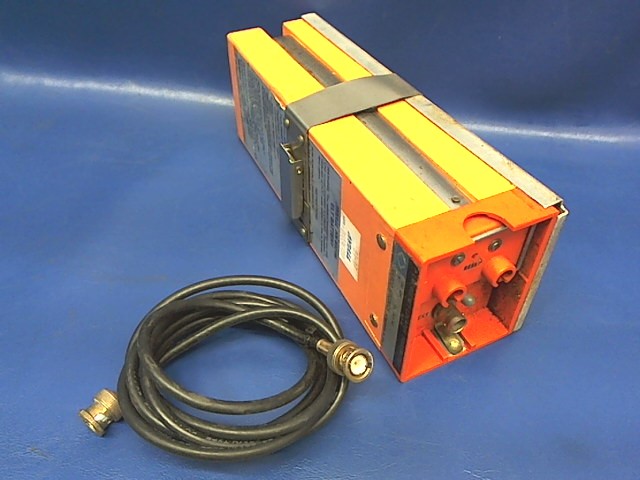 Narco ELT 10 ELT - Emergency Location Transmitter Mount & Antenna (INOP)