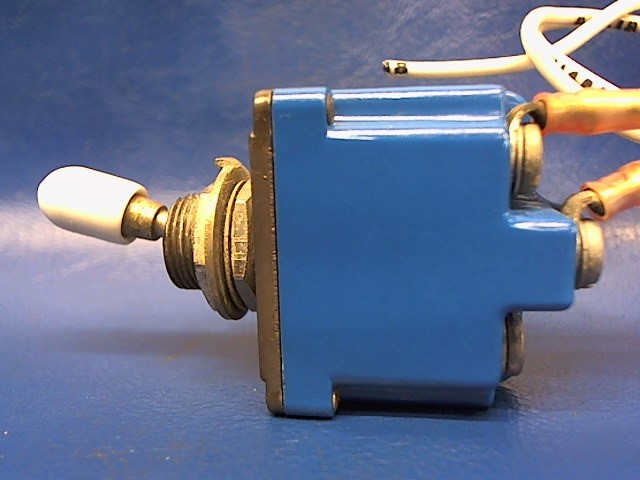 Micro Switch MS24524-23 SWITCH - LH ALTERNATOR MASTER ON